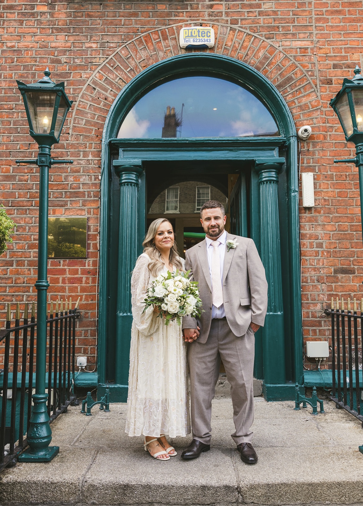 An Intimate Dublin wedding with their nearest & dearest for Jennifer ...